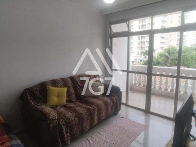 APARTAMENTO À VENDA NA PRAIA DA ENSEADA GUARUJÁ