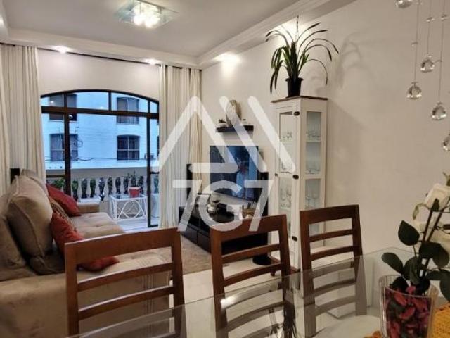 APARTAMENTO À VENDA NA PRAIA DA ENSEADA GUARUJÁ
