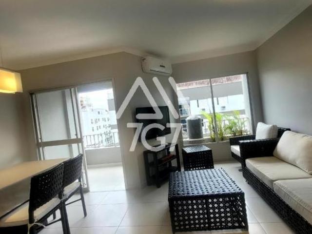 APARTAMENTO À VENDA NA PRAIA DA ENSEADA GUARUJÁ