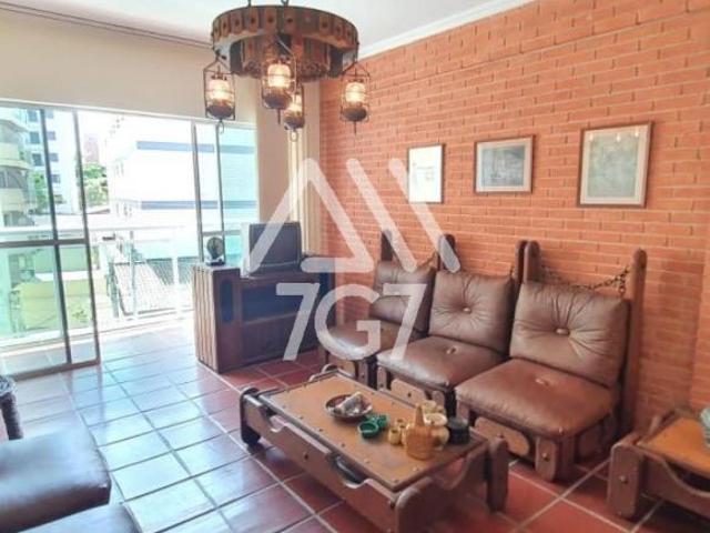 APARTAMENTO À VENDA NA PRAIA DA ENSEADA GUARUJÁ