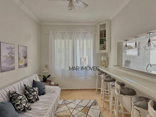 Apartamento À Venda na Praia da Enseada Guarujá SP