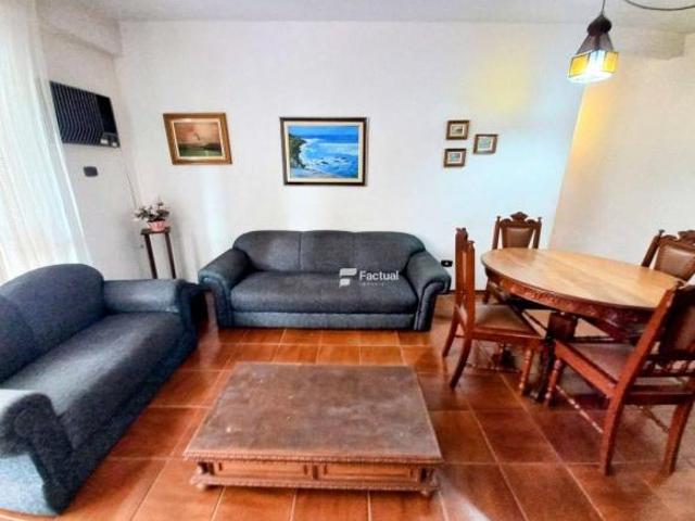 Apartamento à Venda na Praia da Enseada Guarujá SP