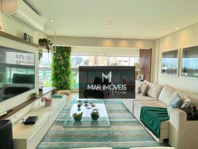 Apartamento À Venda na Praia da Enseada Guarujá SP