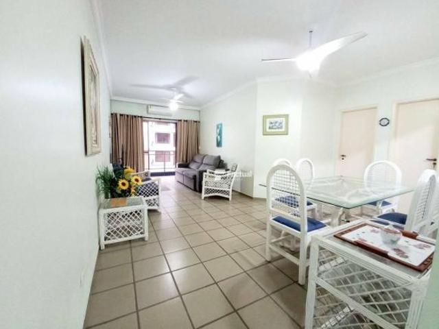 Apartamento à Venda na Praia da Enseada Guarujá SP