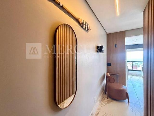 Apartamento à venda na Praia da Enseada em Guarujá