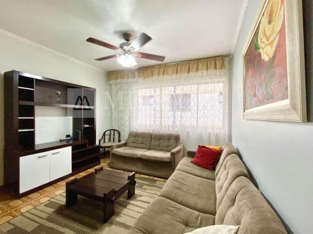 Apartamento à venda na Praia da Enseada em Guarujá