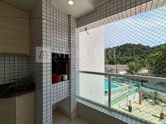 Apartamento à venda na Praia da Enseada em Guarujá