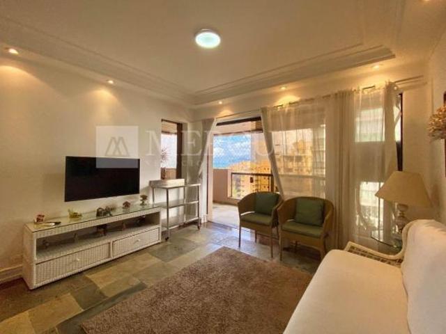 Apartamento à venda na Praia da Enseada em Guarujá