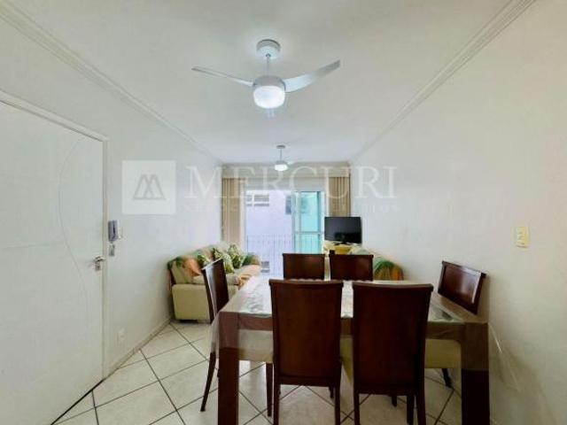 Apartamento à venda na Praia da Enseada em Guarujá, localizado em região valorizada Brunella, 100m d