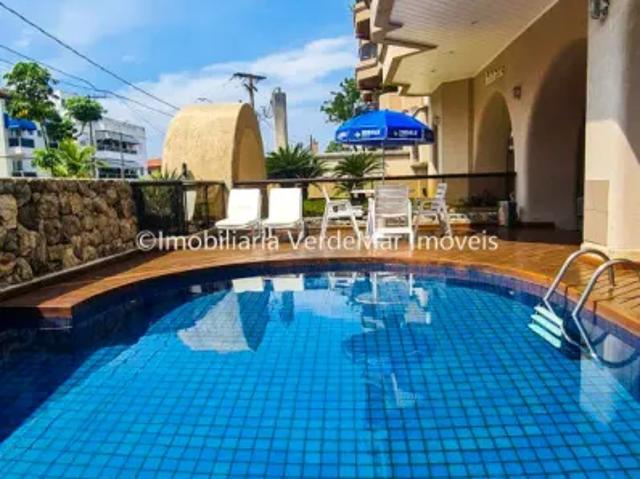 Apartamento à venda na praia da Enseada em Guarujá, região Brunella
