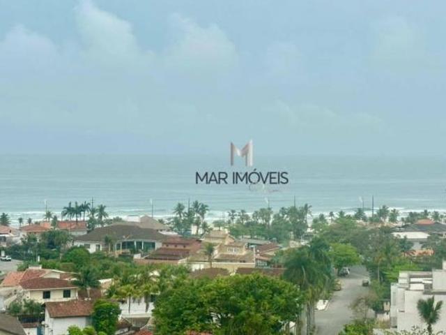 Apartamento á venda na Praia da Enseada/ Mar Imóveis prime