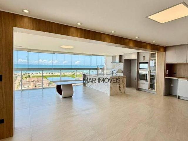 Apartamento à venda na Praia da Enseada | Mar Imóveis Prime