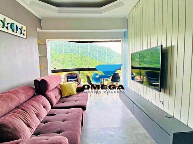 Apartamento à venda na praia da Enseada no Guarujá I Omega Imoveis