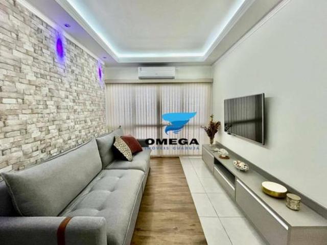 Apartamento à venda na praia da Enseada no Guarujá I Omega Imoveis