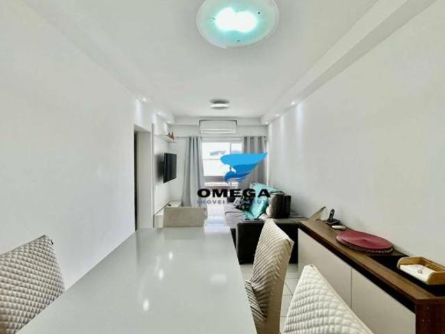 Apartamento à venda na praia da Enseada no Guarujá I Omega Imoveis
