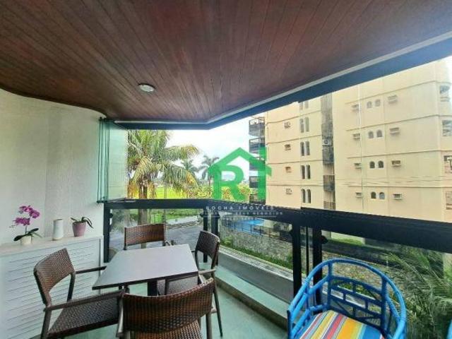 Apartamento à venda na Praia da Enseada | Rocha Imóveis Guarujá