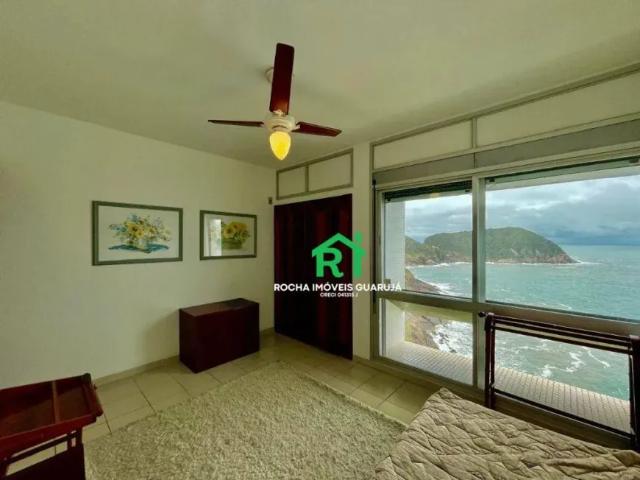 Apartamento à venda na Praia da Enseada|Rocha imóveis Guarujá/SP
