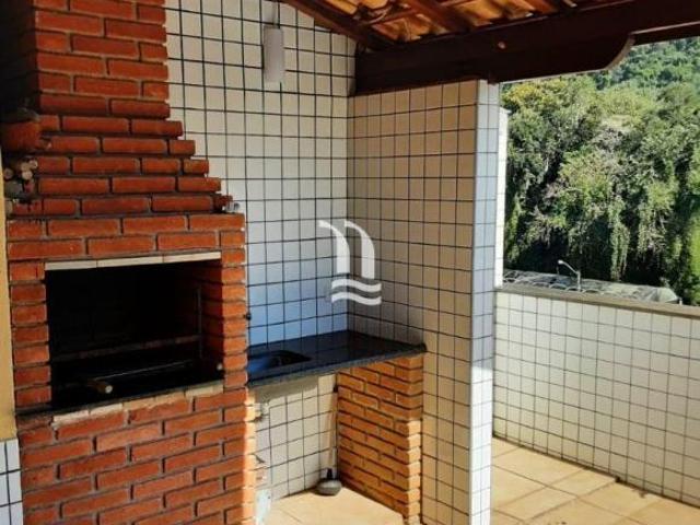 Apartamento à venda na Praia das Toninhas