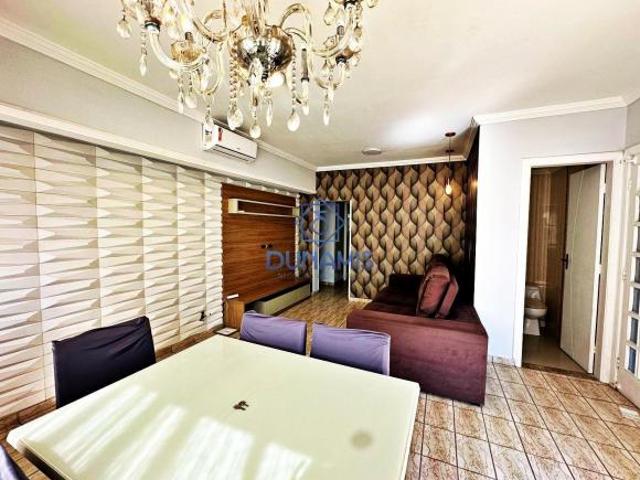 Apartamento a venda na Praia das Astúrias Com lazer e sacada