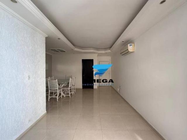 Apartamento à venda na praia das Astúrias em Guarujá | Omega Imóveis