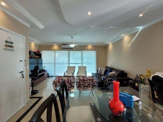 Apartamento à venda na Praia das Astúrias Guarujá SP / Omega Imóveis