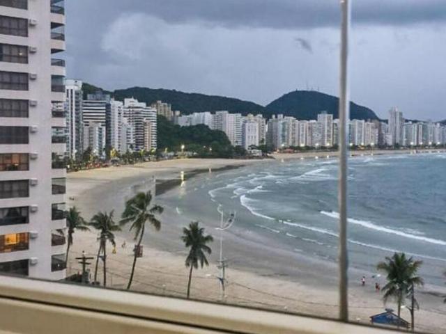 Apartamento À VENDA na praia das Astúrias, Guarujá, vista mar
