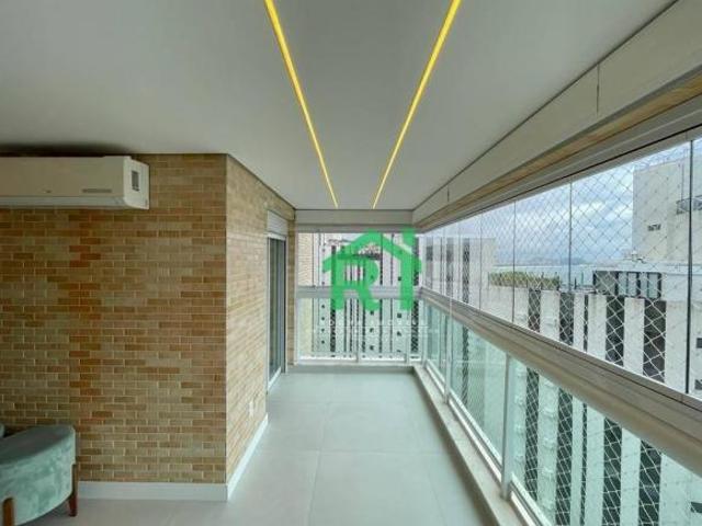 Apartamento à beira mar com 2 quartos 1 suíte, 2 vagas e lazer à venda em Jardim Astúrias, Guarujá