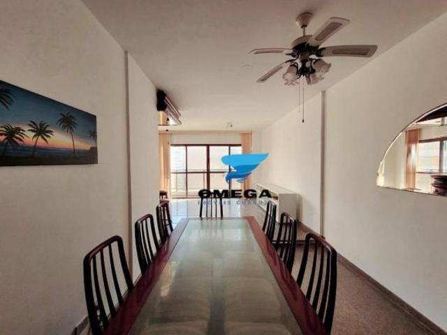 Apartamento à venda na Praia das Pitagueiras Guarujá SP | Omega Imóveis