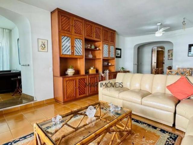 Apartamento à venda na praia das Pitangueiras em Guarujá Mar Imóveis Prime