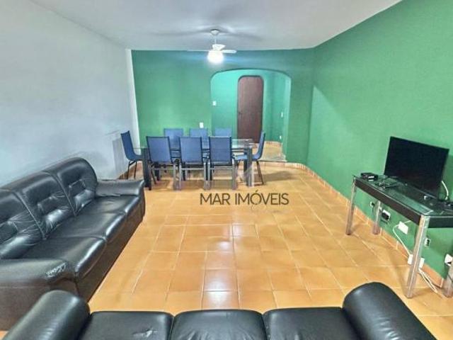 Apartamento à venda na Praia das Pitangueiras em Guarujá | Mar Imóveis Prime
