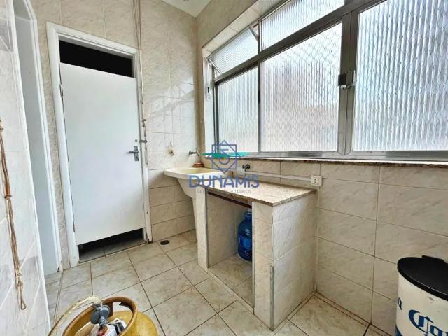 Apartamento à venda na praia das pitangueiras meia quadra da praia