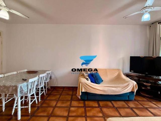 Apartamento à venda na praia das Pitangueiras no Guarujá I Omega Imoveis