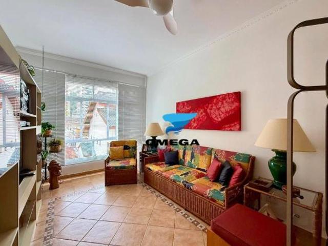 Apartamento à venda na praia das Pitangueiras no Guarujá I Omega Imoveis