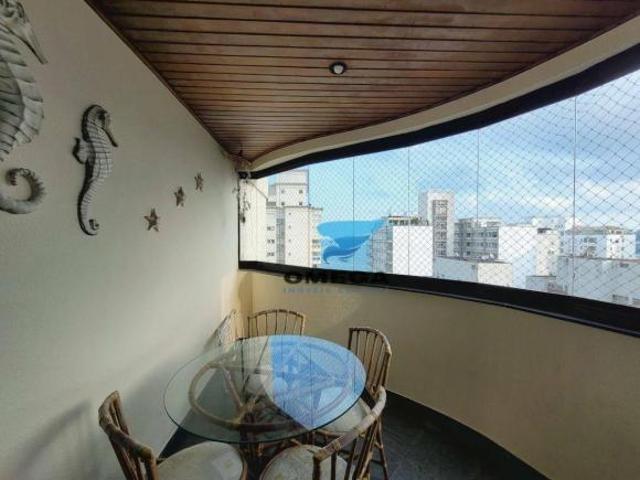 Apartamento à Venda na praia das Pitangueiras no Guarujá I Omega Imóveis