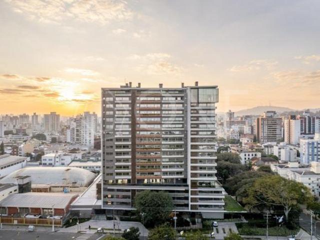 Apartamento à venda na Praia De Belas