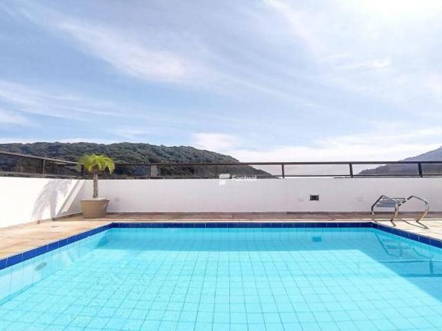 Apartamento à venda na Praia de Pitangueiras Guarujá/SP