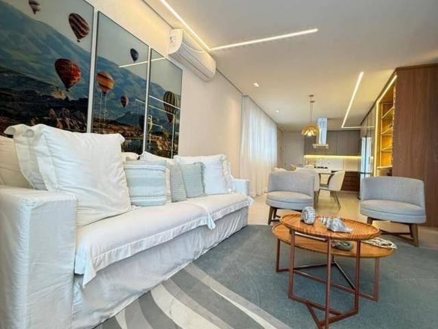 Apartamento à venda na praia do Aruan | SAFIRA deck mar
