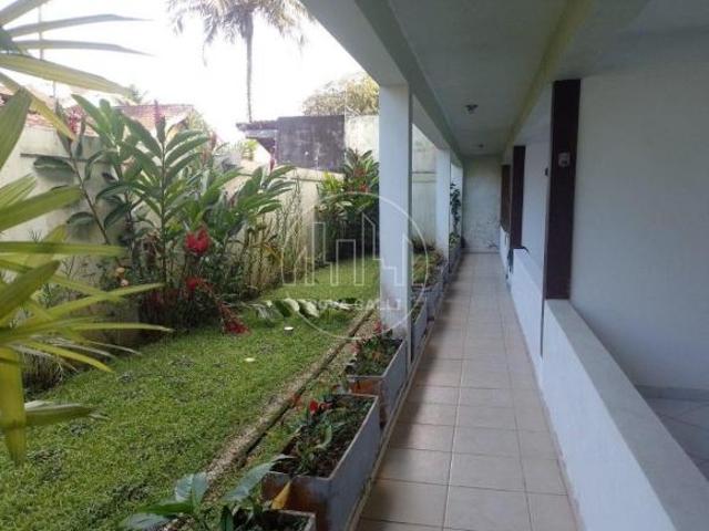 Apartamento à venda na Praia do Lázaro
