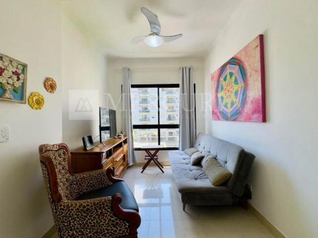 Apartamento à venda na Praia do Tombo em Guarujá