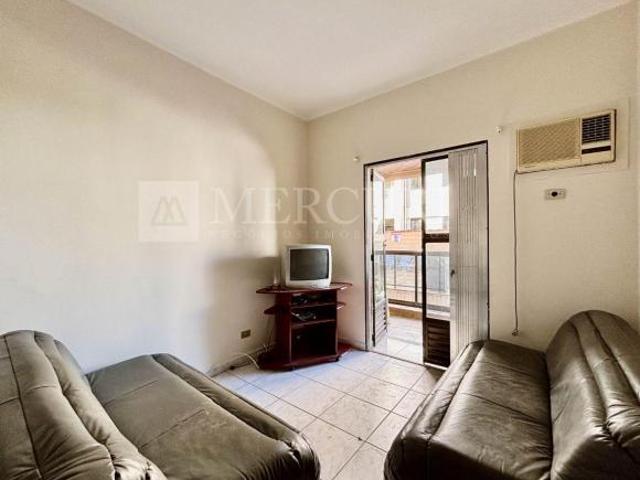 Apartamento à venda na Praia do Tombo em Guarujá