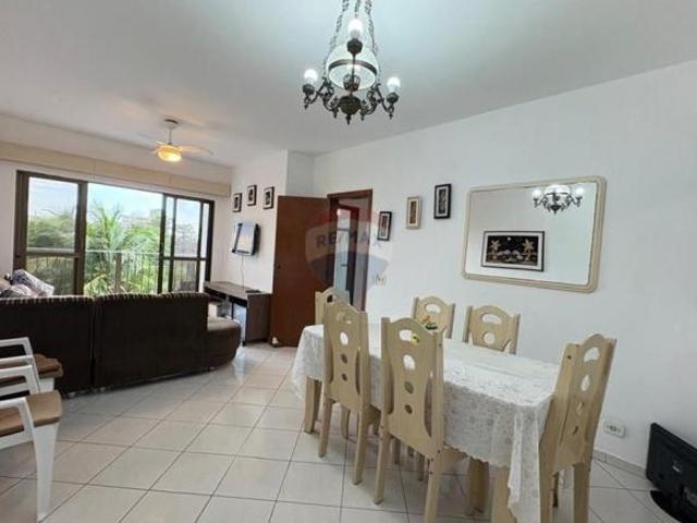 Apartamento à venda na Praia do Tombo Guarujá SP