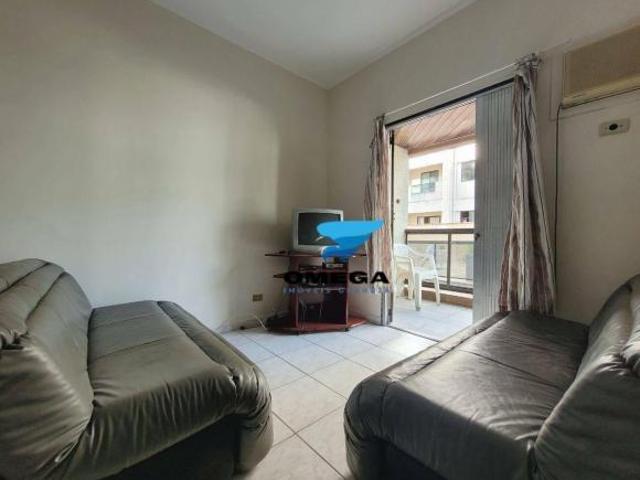 Apartamento à venda na Praia do Tombo Guarujá SP / Omega Imóveis