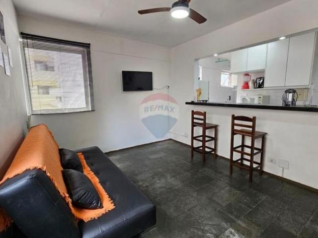 Apartamento à venda na Praia do Tombo Jardim Las Palmas Guarujá SP