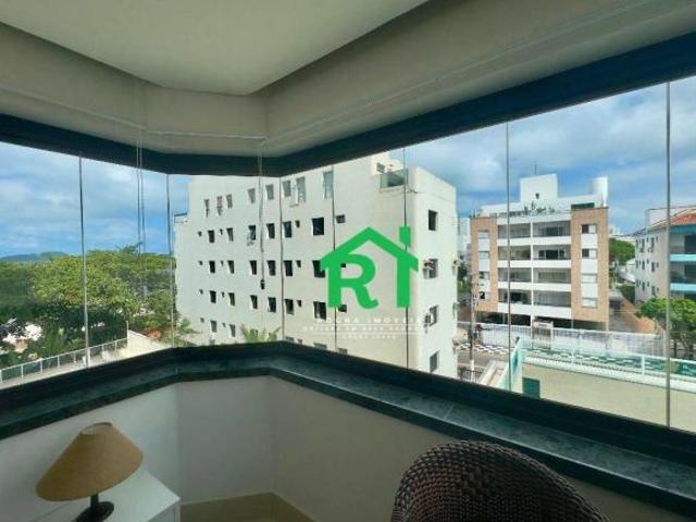 Apartamento à venda na Praia do Tombo, 2 Quartos, Vista para o mar, Guarujá SP
