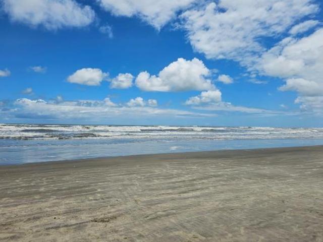 APARTAMENTO A VENDA NA PRAIA EM MONGAGUÁ/SP
