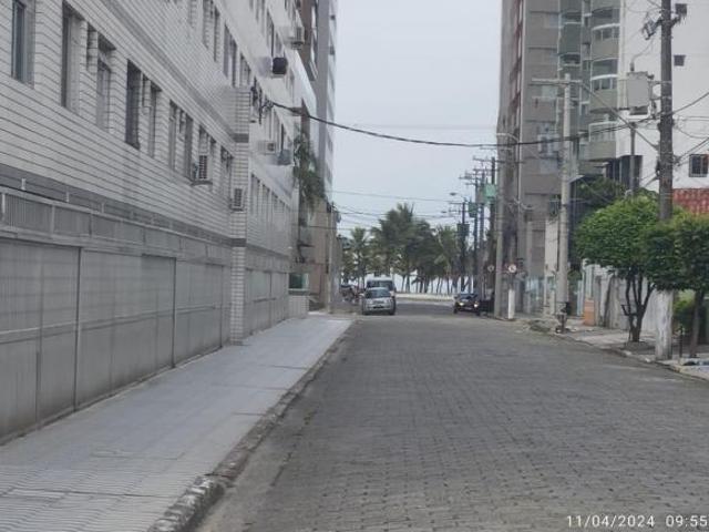 APARTAMENTO A VENDA NA PRAIA EM PRAIA GRANDE/SP