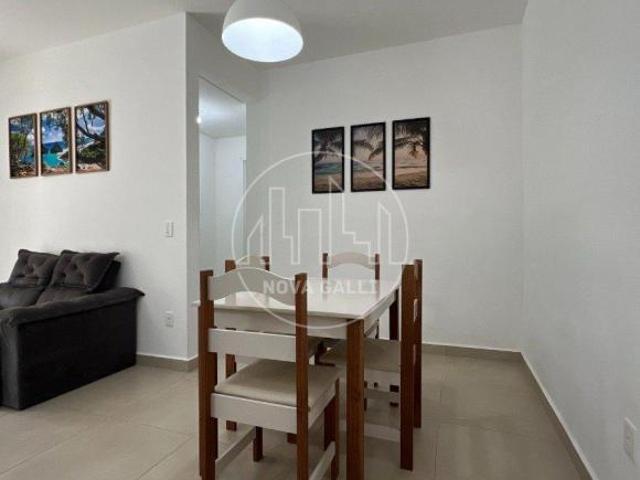 Apartamento à venda na Praia Grande