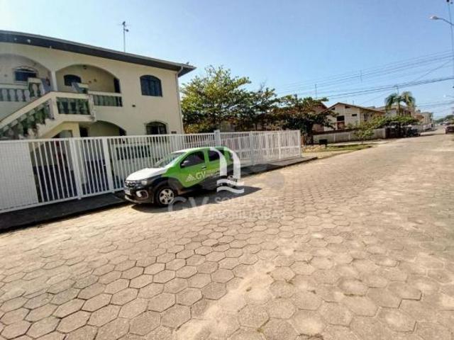Apartamento à venda na Praia Grande