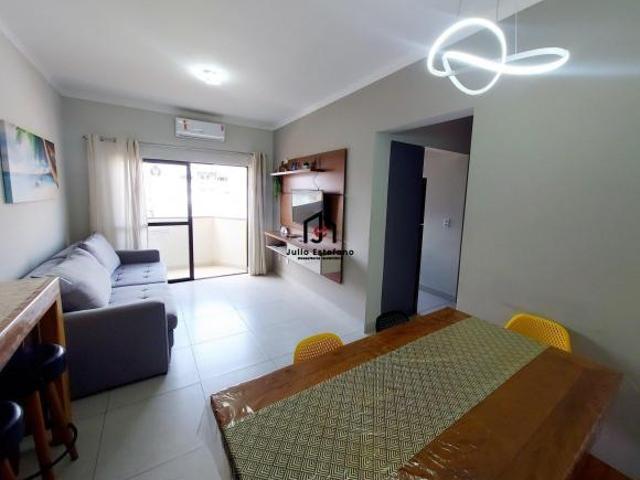 Apartamento à venda na Praia Grande