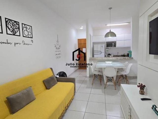Apartamento à venda na Praia Grande